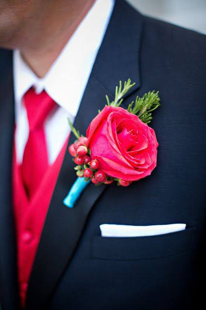 Vibrant red rose in combo with tie – Easy Weddings UK